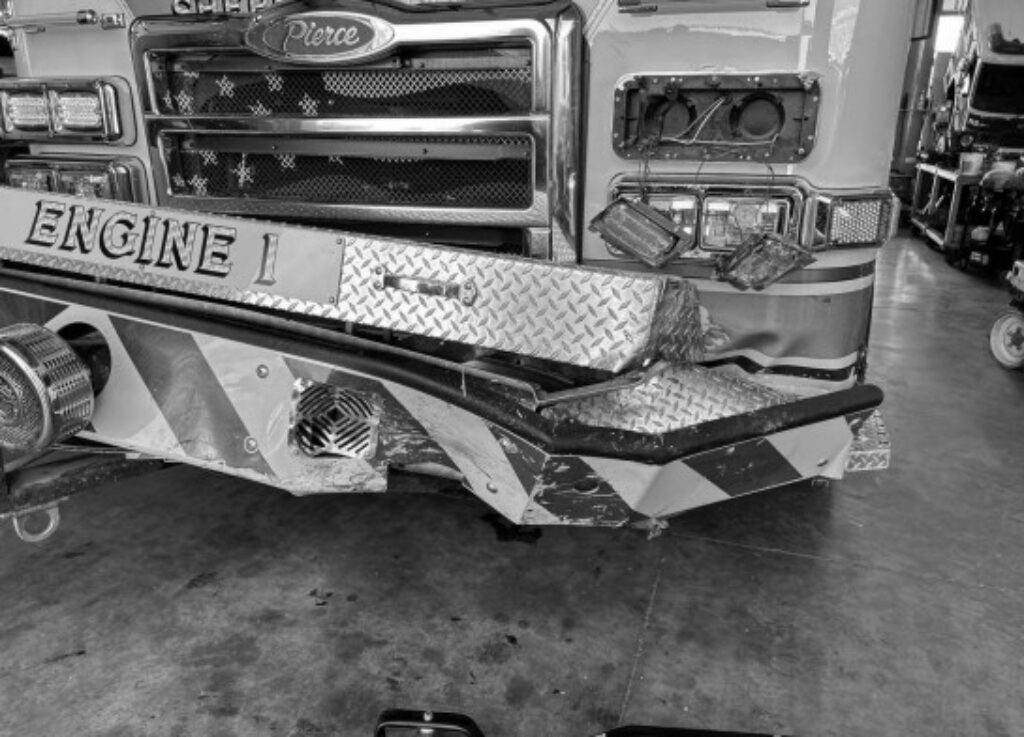 [Auction]: 2019 Pierce Pumper | VIN: 4P1BAAFFXKA020137 | damaged | CAG