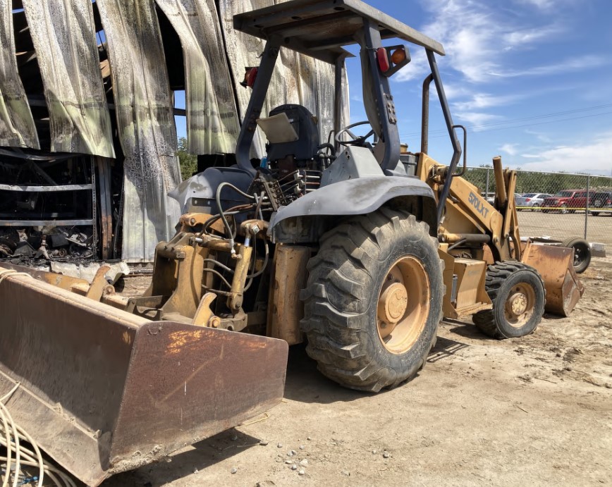 [Auction]: 1998 Case 570LXT Skip Loader | California | damaged | CAG