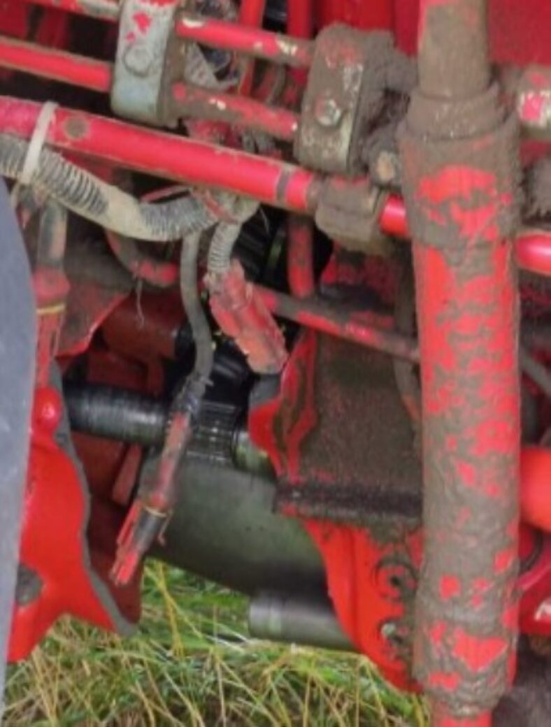 [Auction]: 2006 McCormick XTX200 Tractor | Pennsylvania | damaged | CAG