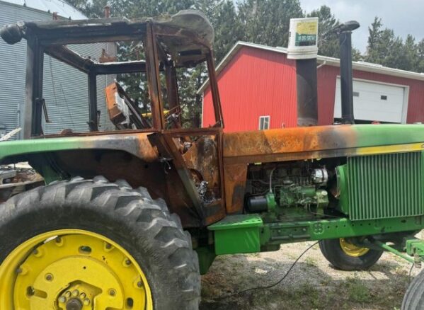 [Auction]: 1977 John Deere 4430 Tractor | Iowa | damaged | CAG