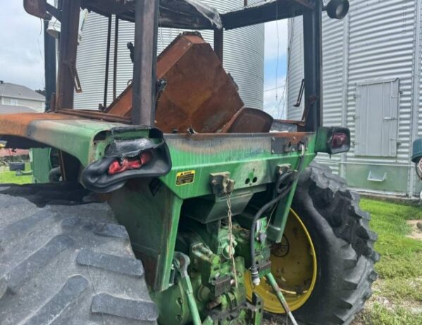 [Auction]: 1977 John Deere 4430 Tractor | Iowa | damaged | CAG