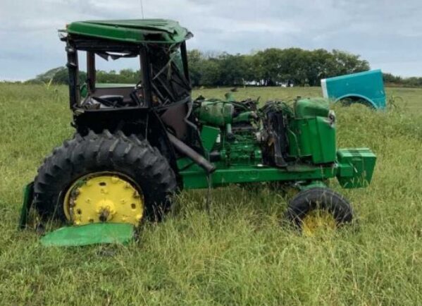 [Auction]: 1983 John Deere 4250 Tractor | est. 8,300 hours miles ...