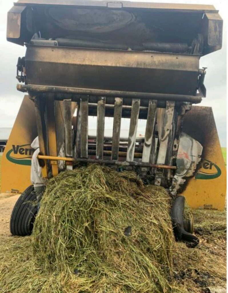 [Auction]: 2013 Vermeer 605SM Baler | Iowa | damaged | CAG