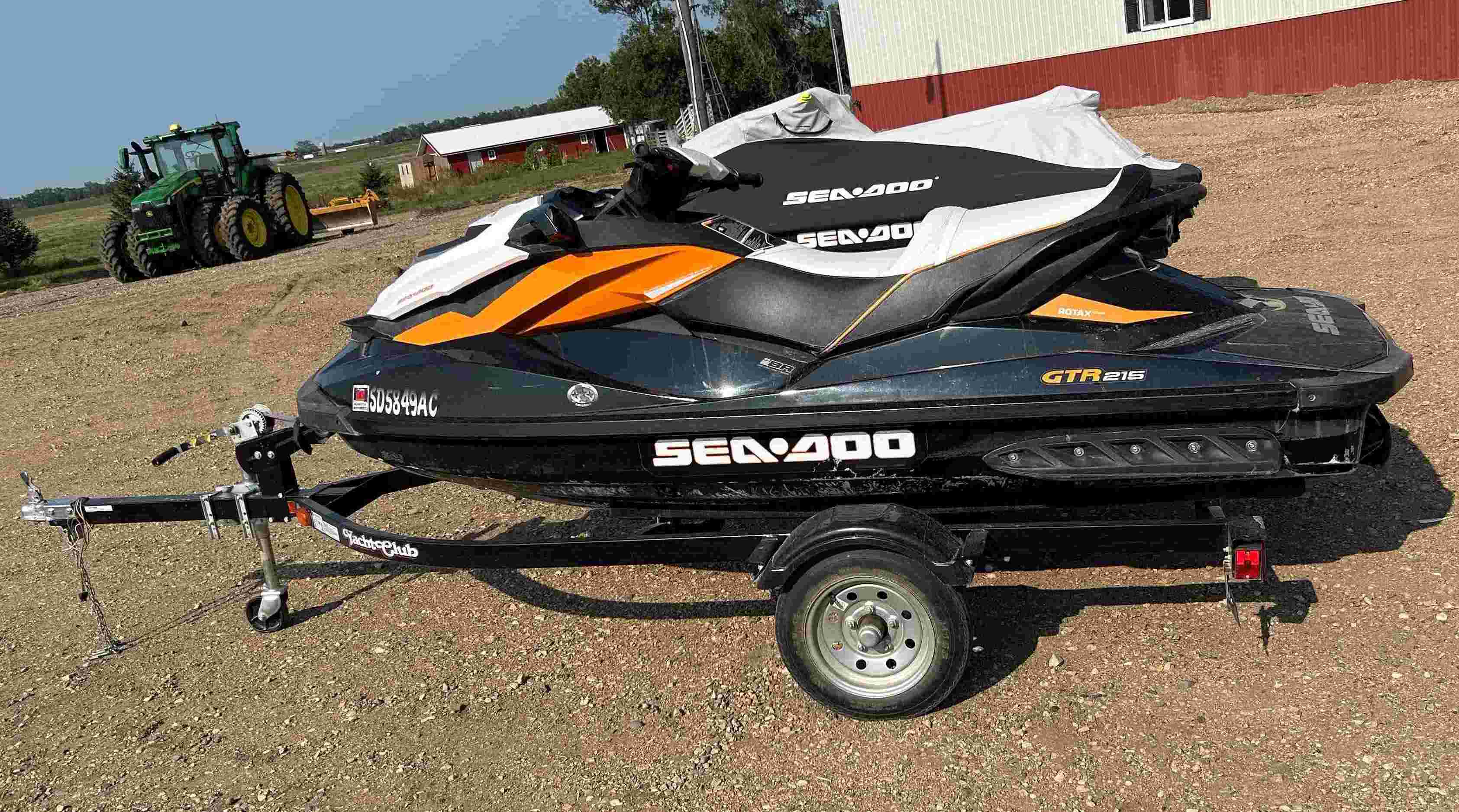 [Auction]: 2014 Sea-Doo GTR 215 | VIN: YDV52114D414 | damaged | CAG