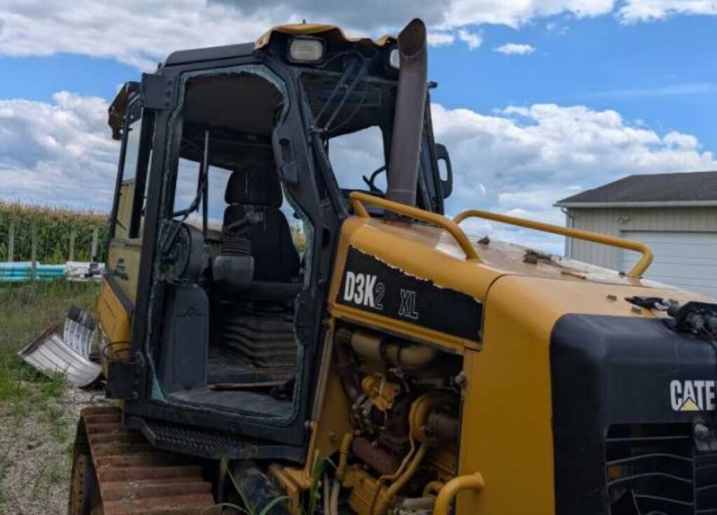 [Auction]: 2015 Caterpillar D3K2 XL Dozer | est 4,000 hours miles ...