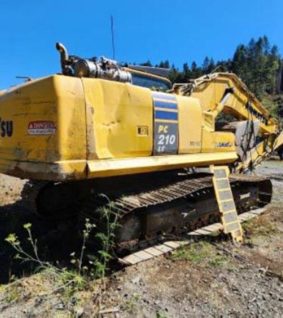 [Auction]: 2017 Komatsu PC210 LC Excavator | California | damaged | CAG
