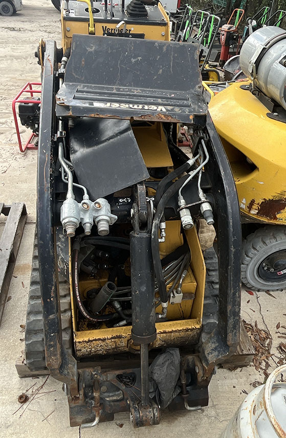 [Auction]: 2019 Vermeer S925TX Skid Steer | est. 717 hours miles ...
