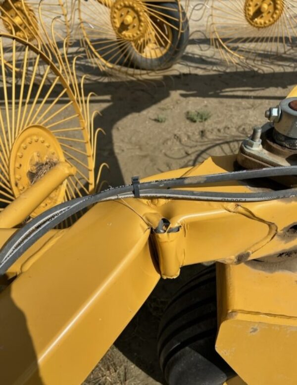 [Auction]: 2019 Vermeer VM1428 Wheel Rake | Montana | damaged | CAG