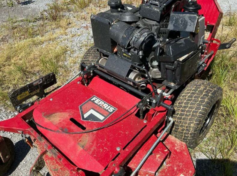 [Auction]: 2023 Ferris FW 45 52” Mower | est. 386 hours miles | damaged ...