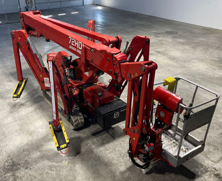 [Auction]: 2021 CMC 72HD Arbor Pro Spider Lift | Montana | damaged | CAG