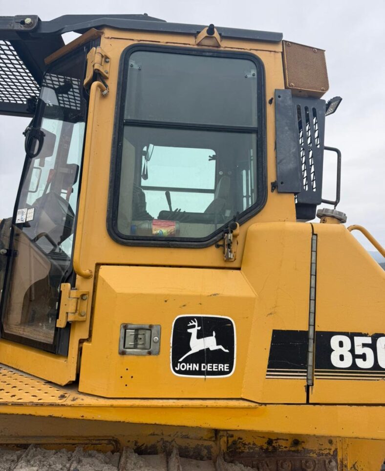 [Auction]: 1998 John Deere 850C Bulldozer | Montana | damaged | CAG