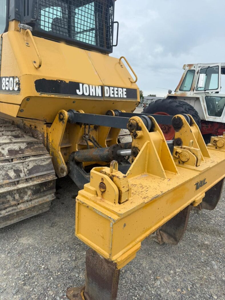 [Auction]: 1998 John Deere 850C Bulldozer | Montana | damaged | CAG