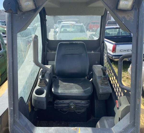 [Auction]: 2013 Volvo MC95C Skid Steer | est 901 hours miles | damaged ...
