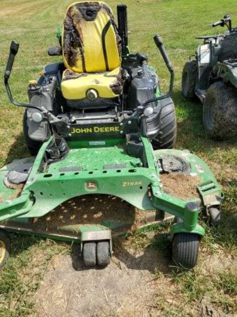 [Auction]: 2021 John Deere Z970R Zero Turn Mower | est. 202 hours miles ...