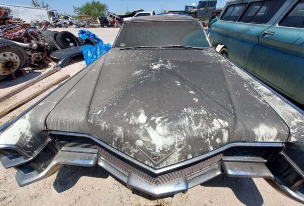 [Auction]: 1965 Cadillac Coupe de Ville | VIN: F5213485 | damaged | CAG