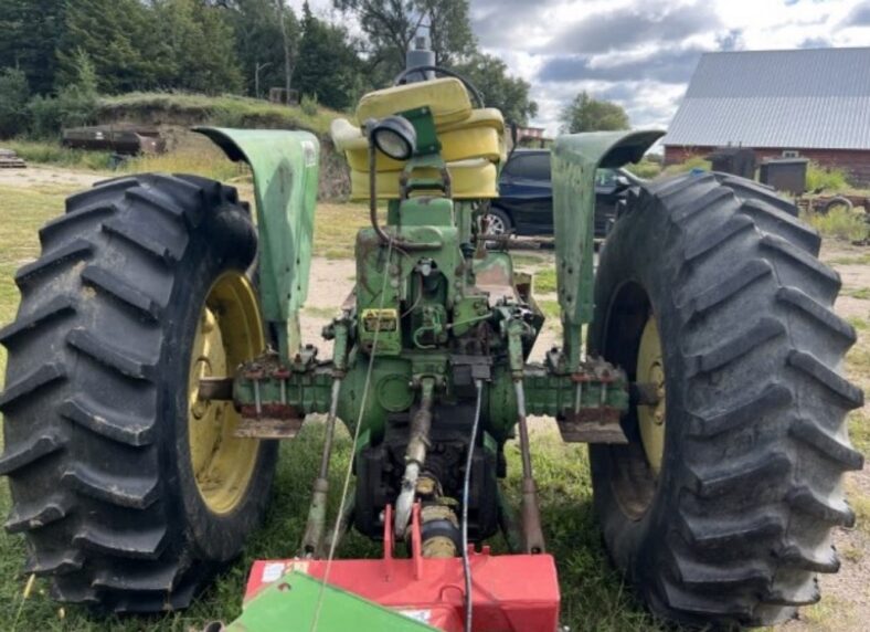 [Auction]: 1968 John Deere 4020 Tractor/2007 Vicon CM-2800 Mower ...
