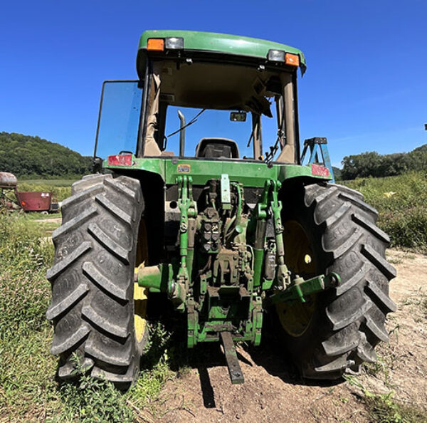 [Auction]: 2001 John Deere 7510 Tractor | est. 5,976 hours miles ...