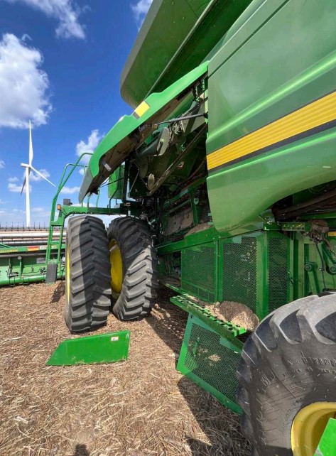 [Auction]: 2008 John Deere 9670 STS Combine | engine est 3,900 hours ...