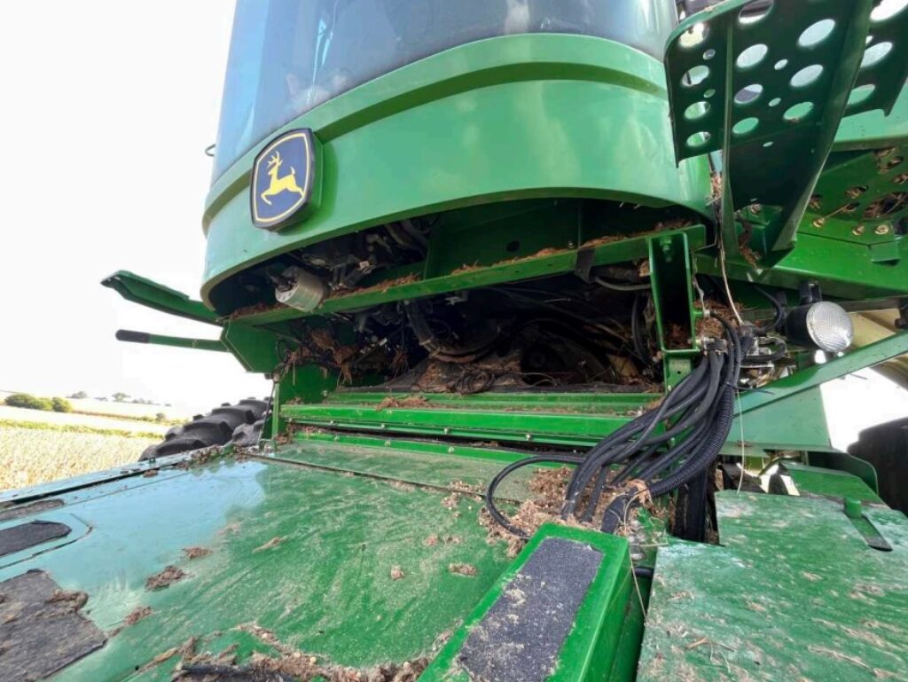 [Auction]: 2008 John Deere 9670 STS Combine | engine est 3,900 hours ...