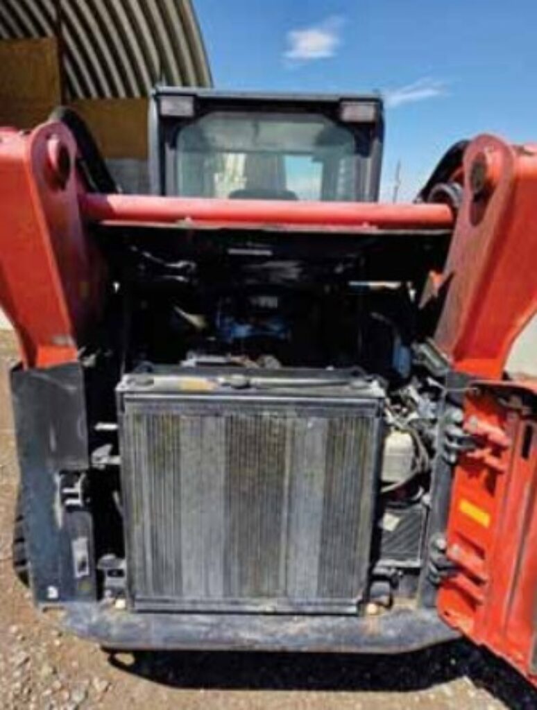 [Auction]: 2015 Kubota SVL90-2 Skid Steer | Wyoming | damaged | CAG