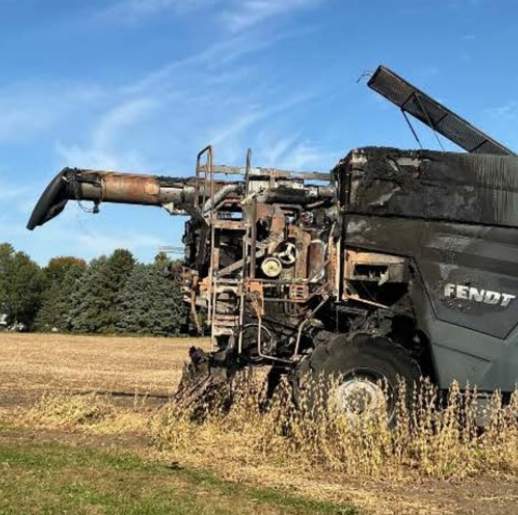 [Auction]: 2020 Fendt Ideal 8T Combine | est. 735 engine hours miles ...