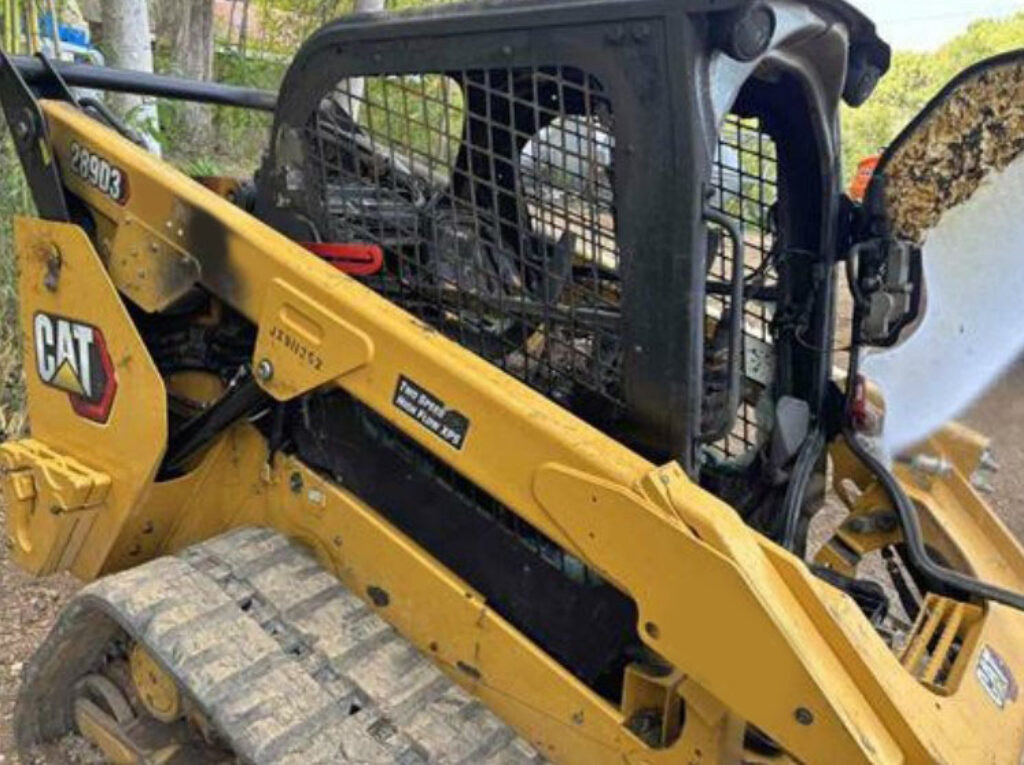 [Auction]: 2022 Caterpillar 289D3 Skid Steer | Alabama | damaged | CAG