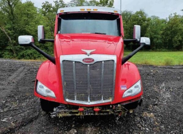 [Auction]: 2024 Peterbilt 579 | VIN: 1XPBDP9X7RD643519 | damaged | CAG