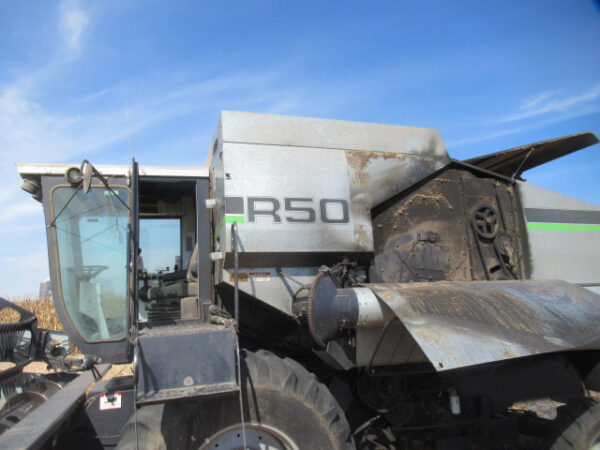 [Auction]: 1990 Gleaner R50 Combine | Illinois | damaged | CAG