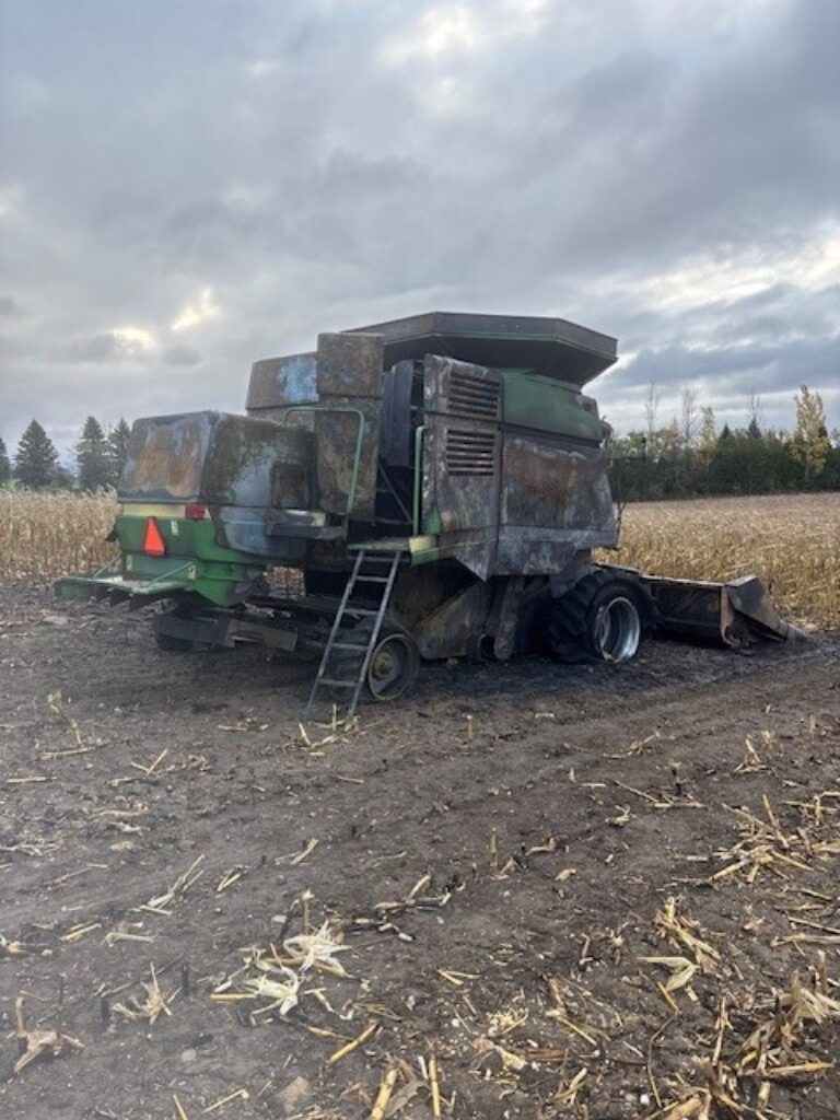 [Auction]: John Deere 9400 Combine and Header | est. 3,500 hours miles ...