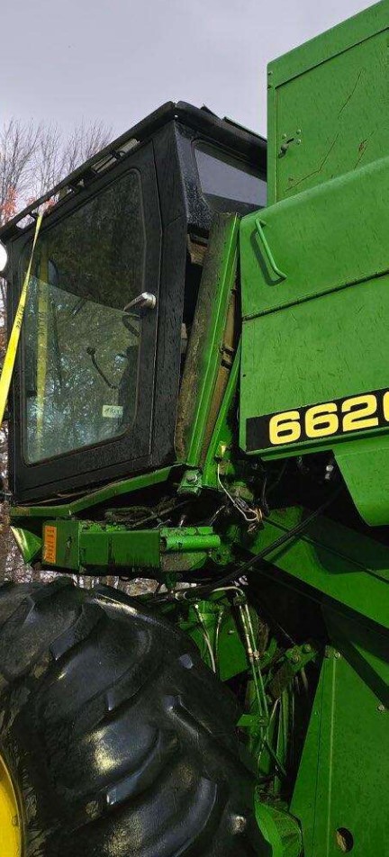 [Auction]: 1989 John Deere 6620 Side Hill Combine | est. 5,618 hours ...