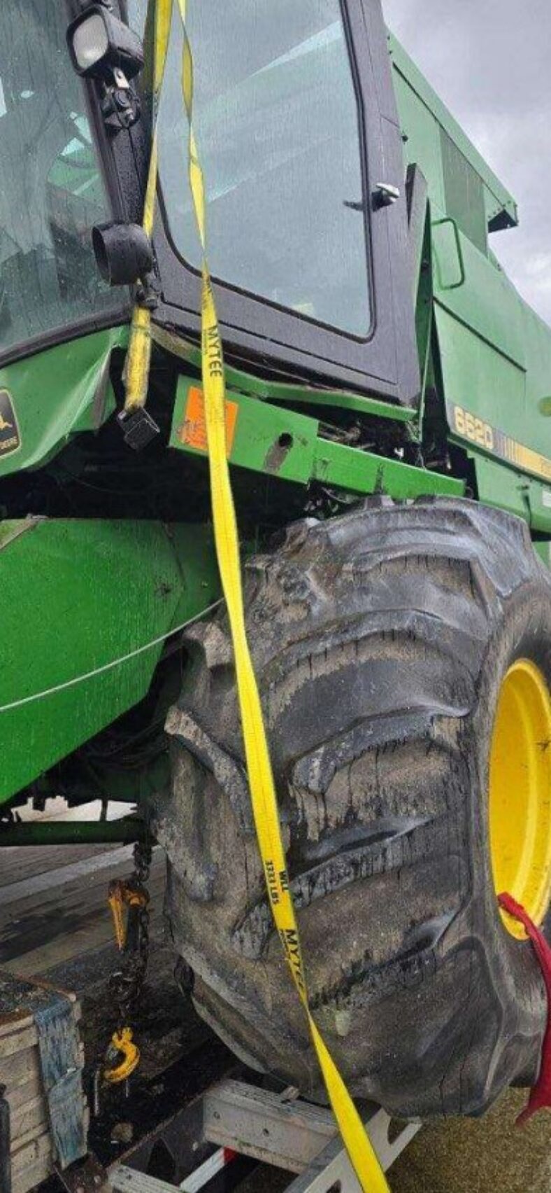 [Auction]: 1989 John Deere 6620 Side Hill Combine | est. 5,618 hours ...
