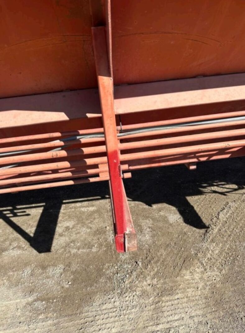 [Auction]: 1991 Spudnik 1800 Evenflow Hopper | Idaho | damaged | CAG