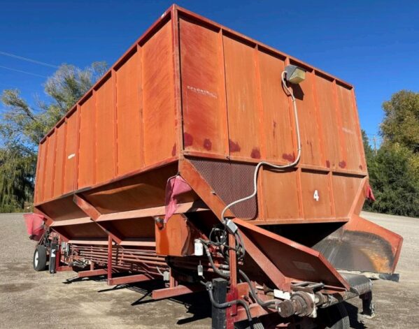 [Auction]: 1991 Spudnik 1800 Evenflow Hopper | Idaho | damaged | CAG