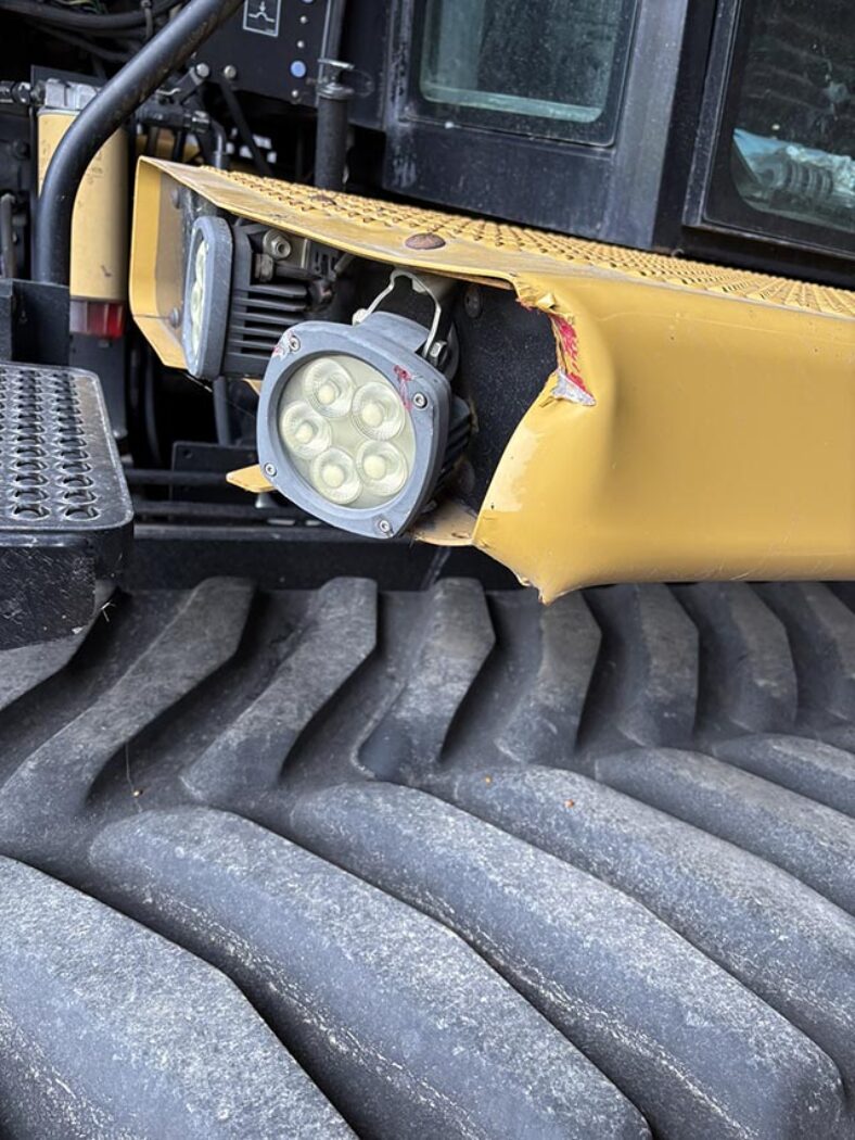 [Auction]: 1999 Caterpillar 95E Challenger Tractor | est. 8,711 hours ...
