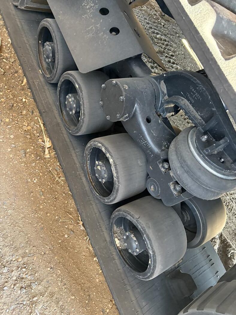 [Auction]: 1999 Caterpillar 95E Challenger Tractor | est. 8,711 hours ...