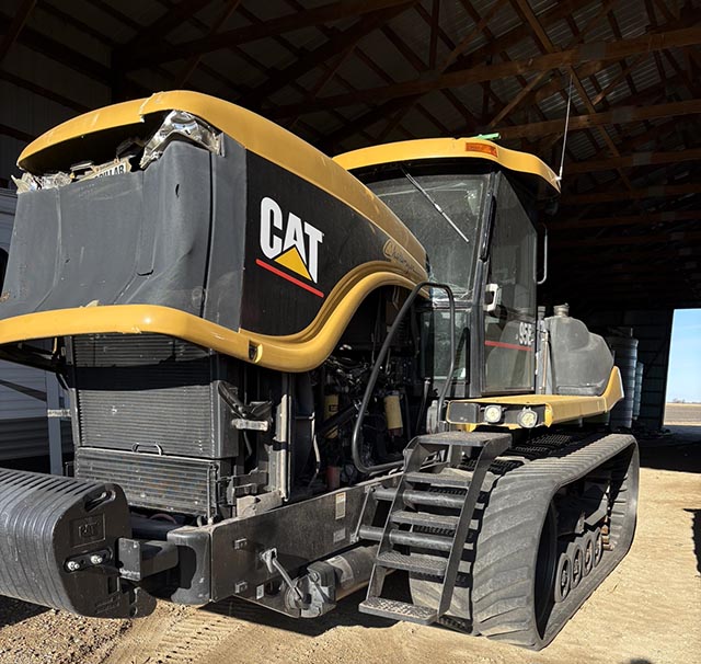 [Auction]: 1999 Caterpillar 95E Challenger Tractor | est. 8,711 hours ...