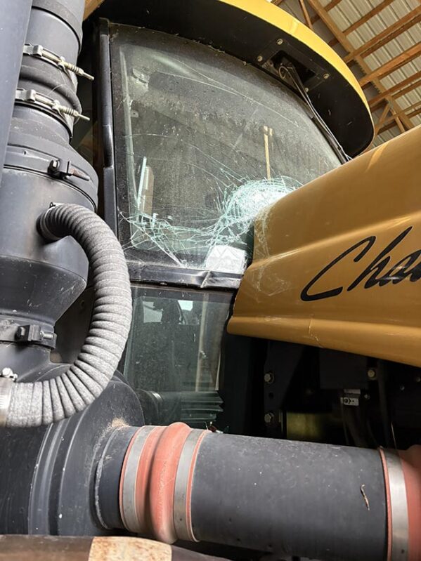 [Auction]: 1999 Caterpillar 95E Challenger Tractor | est. 8,711 hours ...
