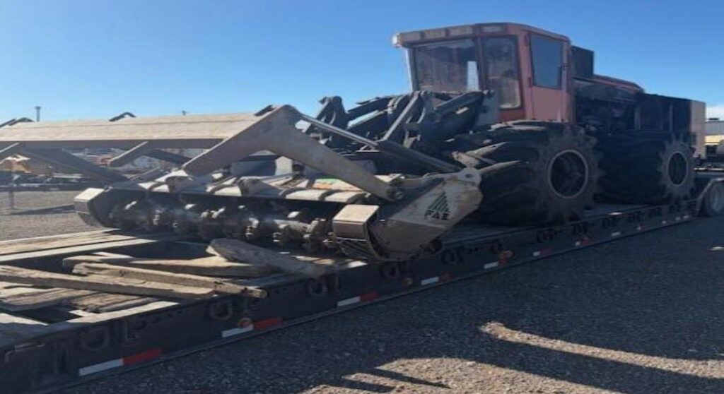 [Auction]: 2016 Barko 930B Mulching Tractor | Tractor Hours: est. 5,211 ...