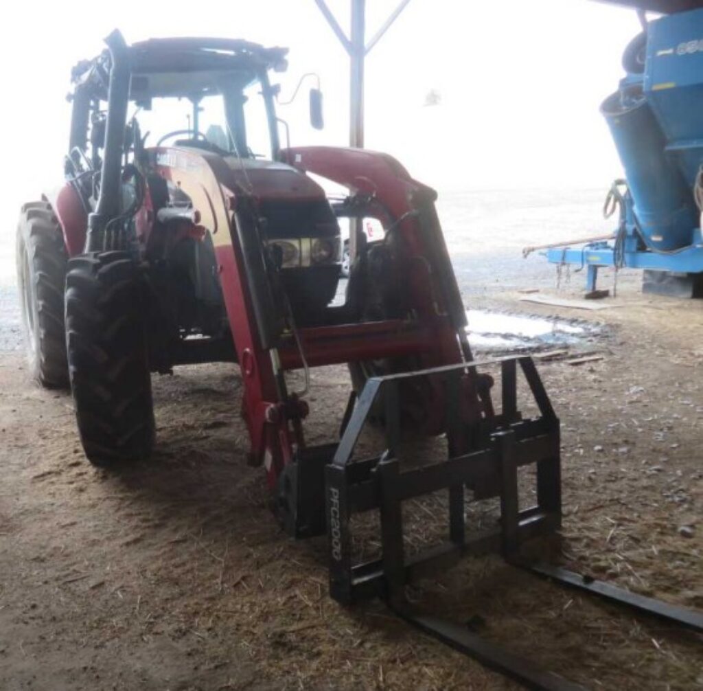 [Auction]: 2016 Case IH Farmall 100C Tractor | est 230 hours miles ...