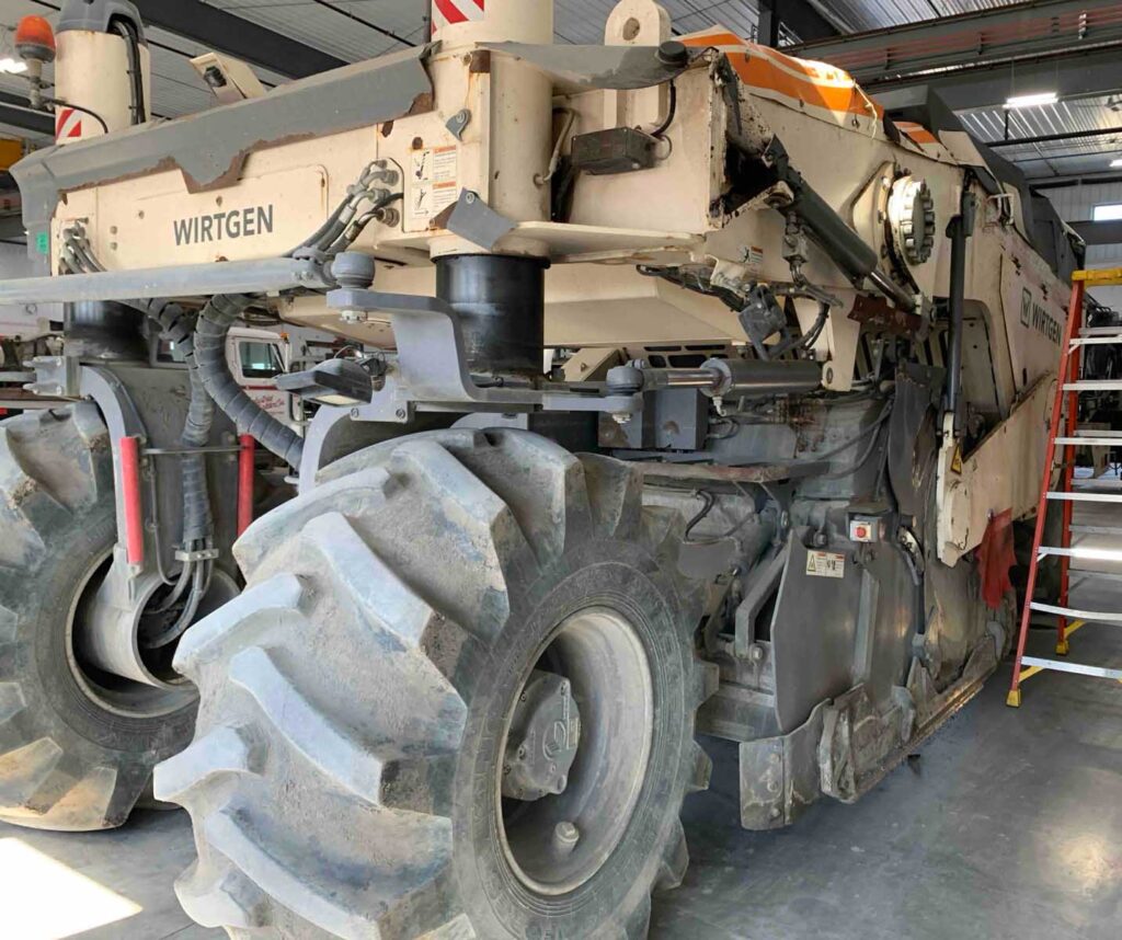 [Auction]: 2017 Wirtgen WR 250i Cold Recycler | est. 4,030 hours miles ...