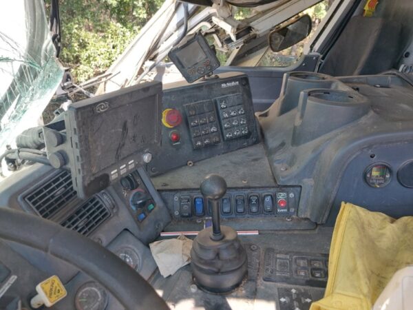 [Auction]: 2022 Mack TE64 Front Loader | VIN: 1M2TE2GC2NM006436 ...