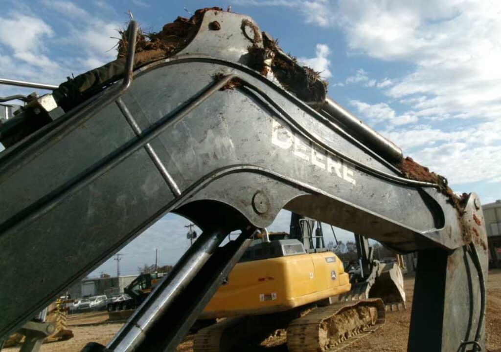[Auction]: 2024 John Deere 60P Mini-Excavator | est. 547 hours miles ...