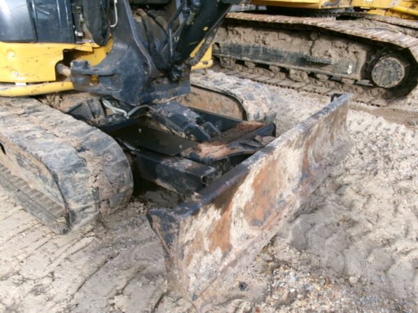 [Auction]: 2024 John Deere 60P Mini-Excavator | est. 547 hours miles ...