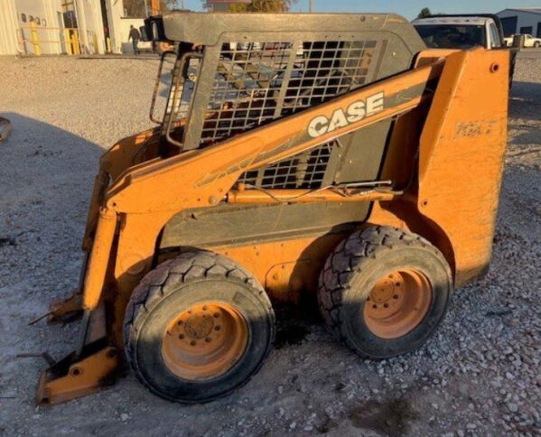 [Auction]: 2002 Case 70XT Skid Steer | est. 2,331 hours miles | damaged ...