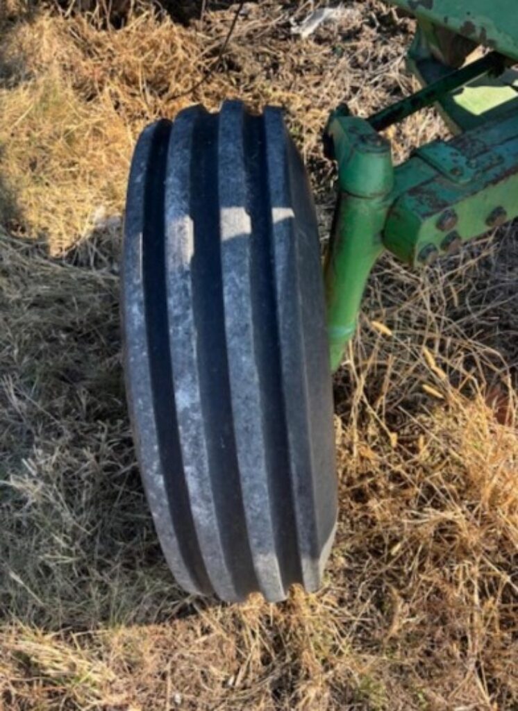 [Auction]: 1976 John Deere 4430 Tractor | Missouri | damaged | CAG