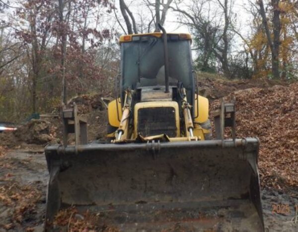 [Auction]: 1999 New Holland LB75 Backhoe | New Jersey | damaged | CAG