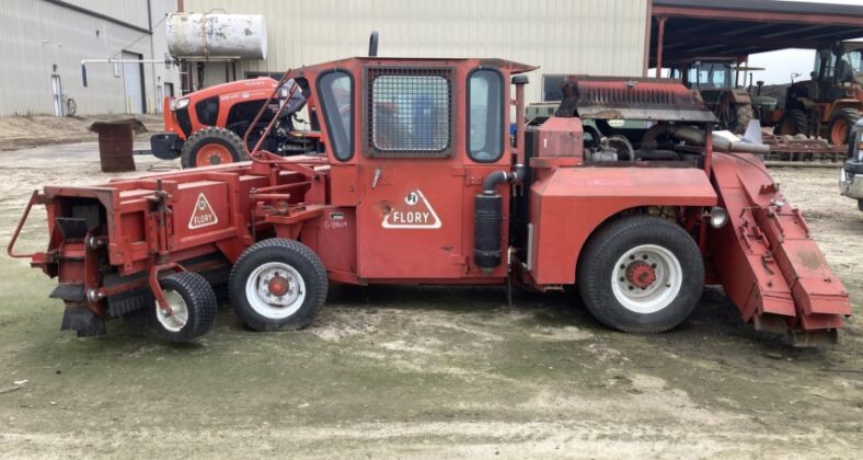 [Auction]: 2001 Flory 7675 Sweeper | California | damaged | CAG