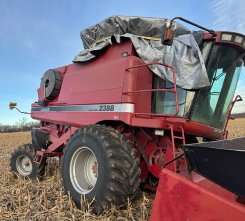 [Auction]: 2004 Case IH 2388 Axial Flow Combine | Engine Hours: est ...