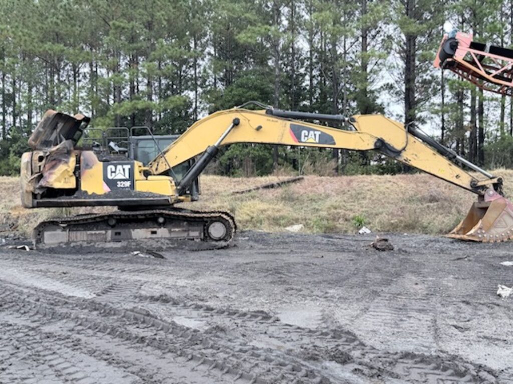 [Auction]: 2015 Caterpillar 329FL Excavator | est. 9540 hours miles ...