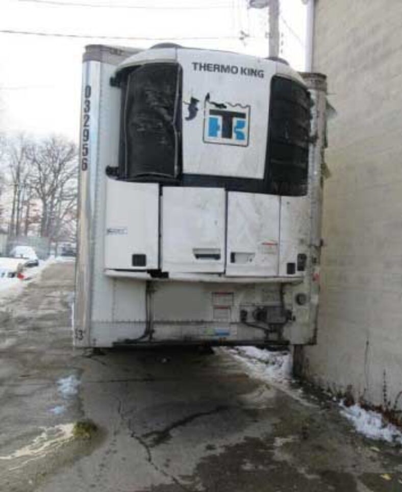 [Auction]: 2023 CIMC Reefer Trailer | VIN: 527SR5326PM032956 | damaged ...